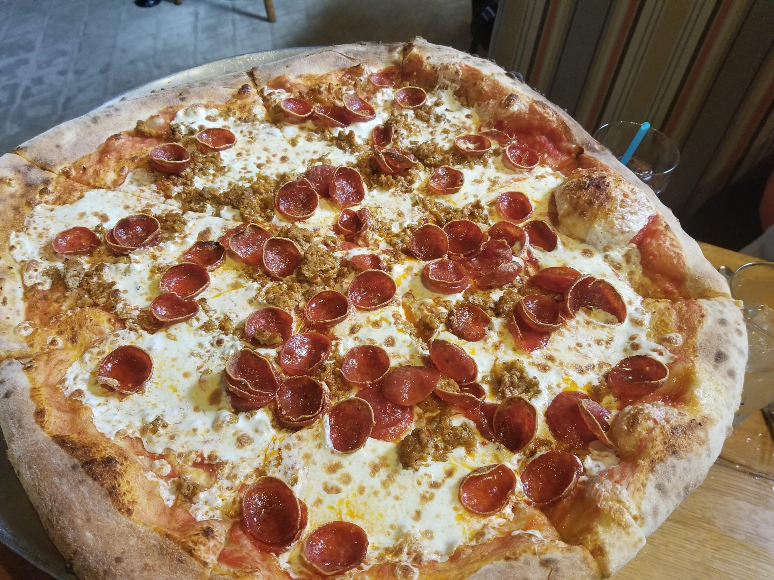 [I ate] Traditional NY Pizza w Sausage and Cup & Char Pepperoni ...