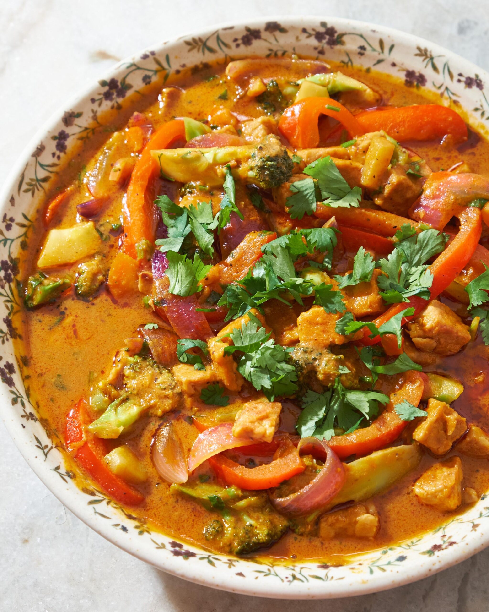 Dinner tonight: Tempeh Red Curry 🍛 - foodiedude
