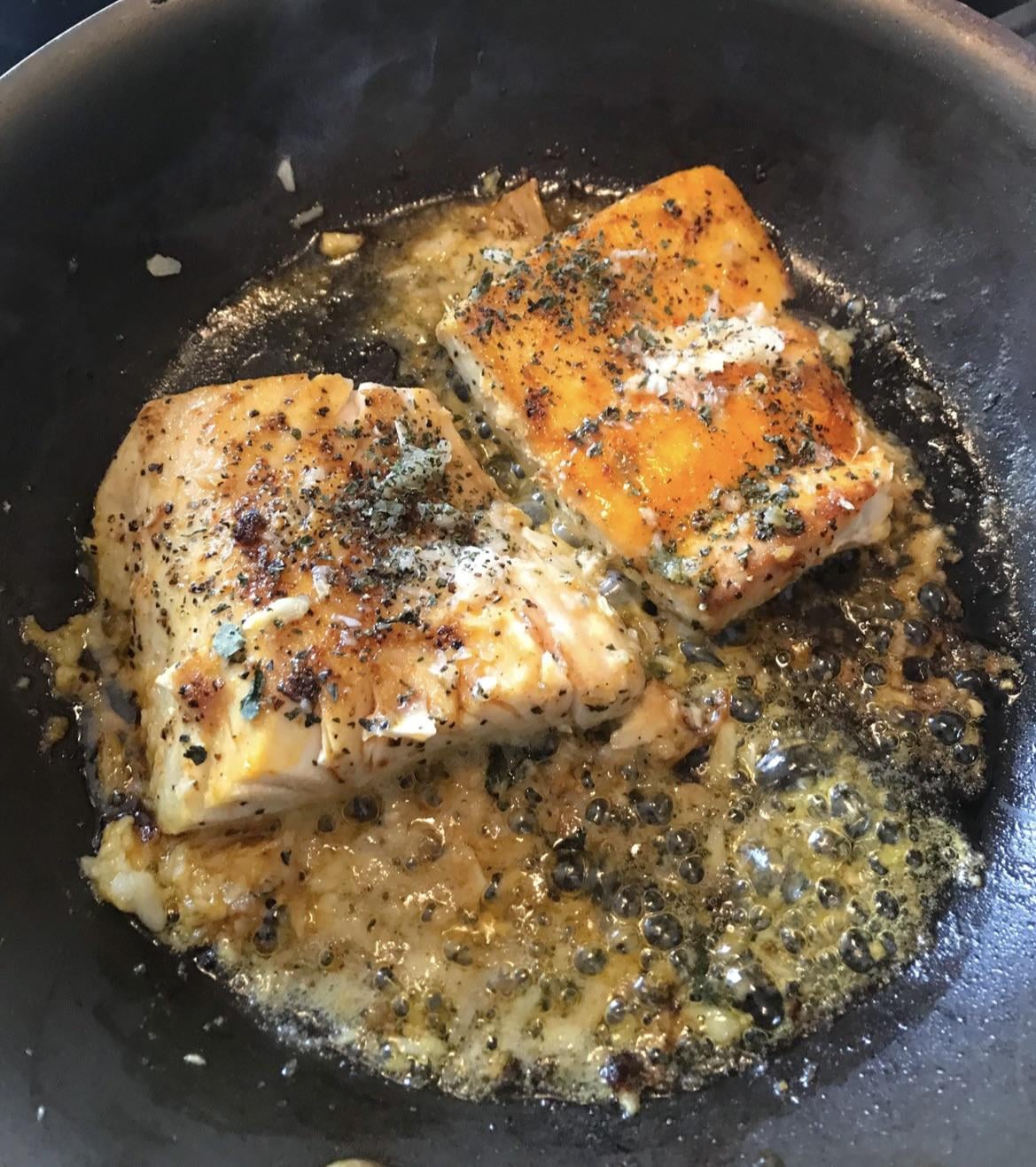 [Homemade] pan seared mahi mahi with lemon juice, garlic and butter for ...