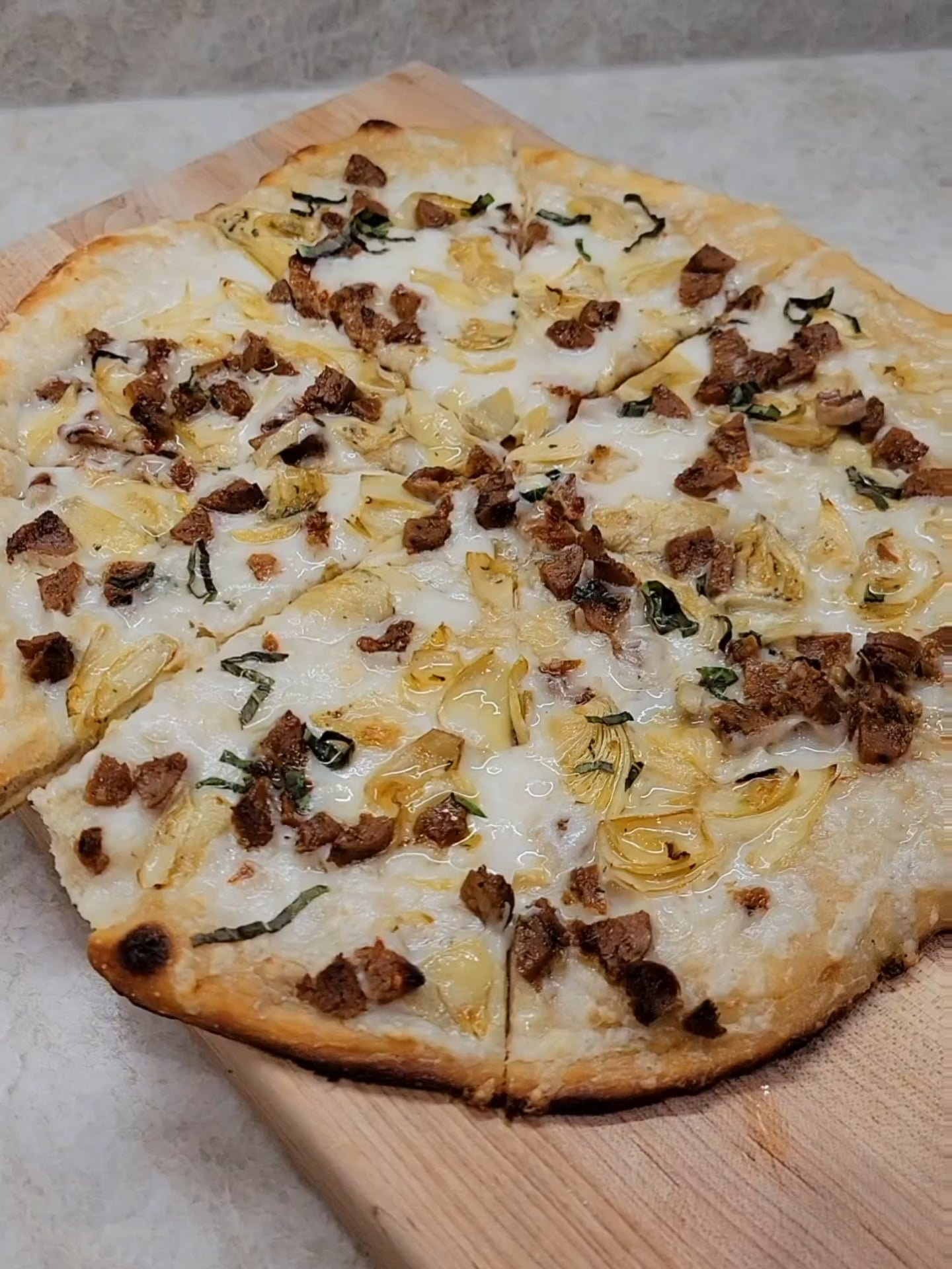 Sambuca Cream, Sausage & Artichoke Hearts Pizza - foodiedude